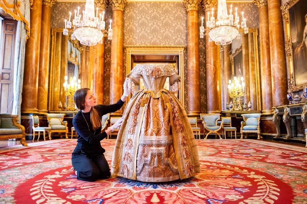 200 anos da Rainha Victoria – Costurando o Verbo